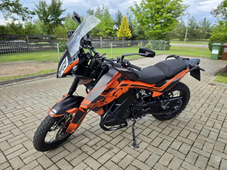 Orange KTM Adventure 2020 in Marijampole, with an engine capacity of 0.79 L and mileage of 37 thousand km for 8999 €, photo 10 on AUTOMOTO.COM.LV