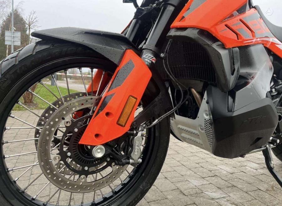 Orange KTM Adventure 2020 in Plunge, with an engine capacity of 0.80 L and mileage of 3 thousand km for 7400 €, photo 12 on AUTOMOTO.COM.LV