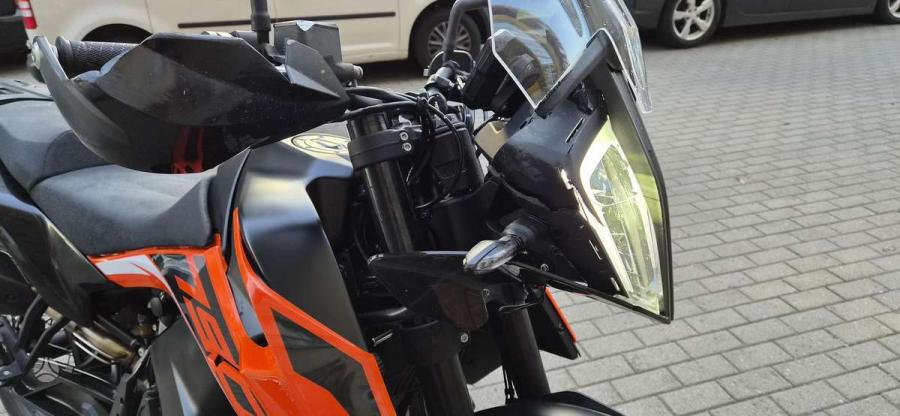 Orange KTM Adventure 2020 in Vilnius, with an engine capacity of 0.80 L and mileage of 35 thousand km for 4700 €, photo 9 on AUTOMOTO.COM.LV