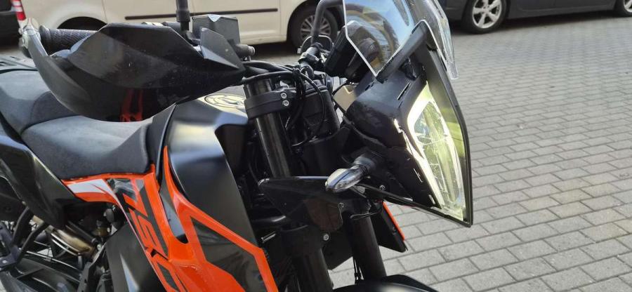 Orange KTM Adventure 2020 in Vilnius, with an engine capacity of 0.80 L and mileage of 35 thousand km for 4500 €, photo 8 on AUTOMOTO.COM.LV