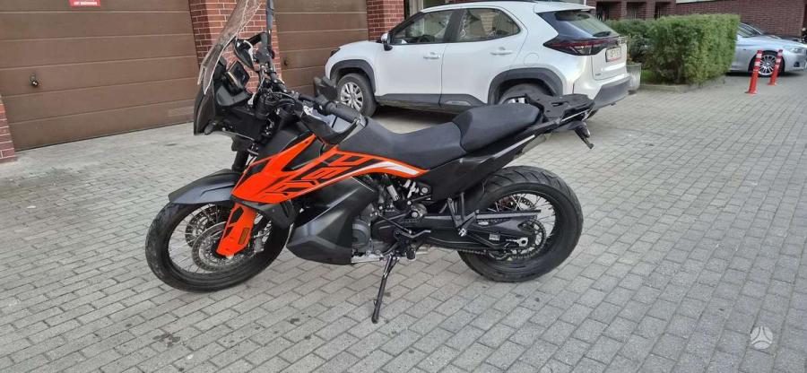 Orange KTM Adventure 2020 in Vilnius, with an engine capacity of 0.80 L and mileage of 31 thousand km for 4700 €, photo 7 on AUTOMOTO.COM.LV