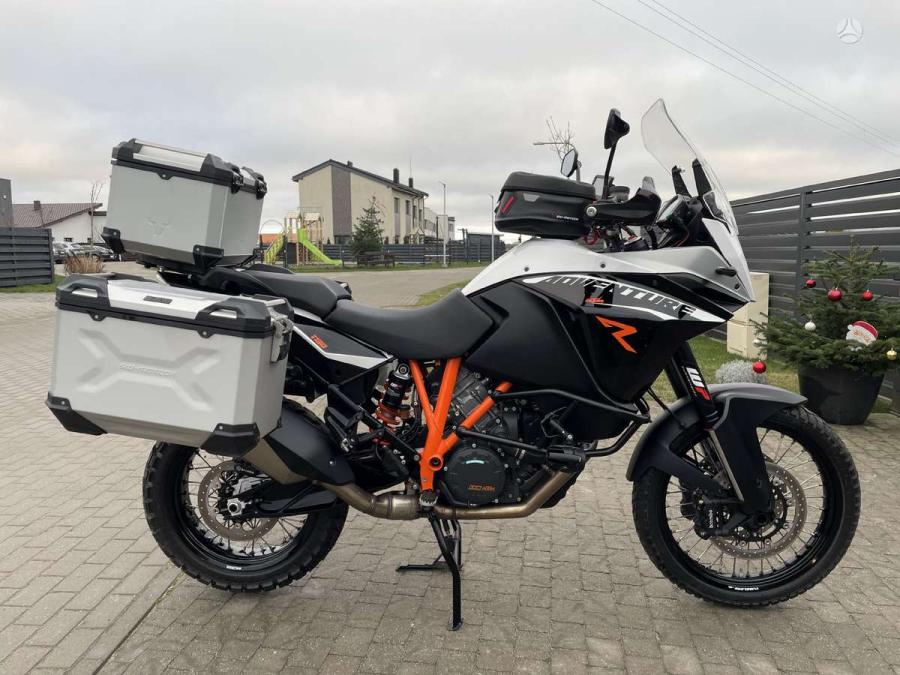White KTM Adventure 2016 in Klaipeda, with an engine capacity of 1.19 L and mileage of 19 thousand km for 8800 €, photo 2 on AUTOMOTO.COM.LV