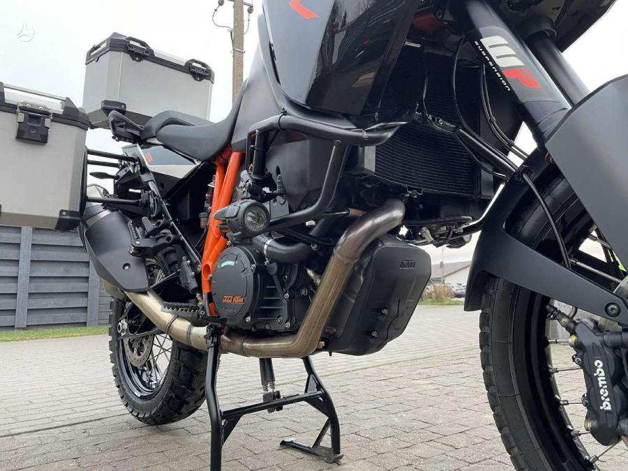 White KTM Adventure 2016 in Klaipeda, with an engine capacity of 1.19 L and mileage of 19 thousand km for 8800 €, photo 15 on AUTOMOTO.COM.LV