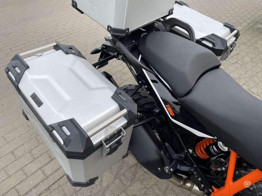 White KTM Adventure 2016 in Klaipeda, with an engine capacity of 1.19 L and mileage of 19 thousand km for 8800 €, photo 19 on AUTOMOTO.COM.LV