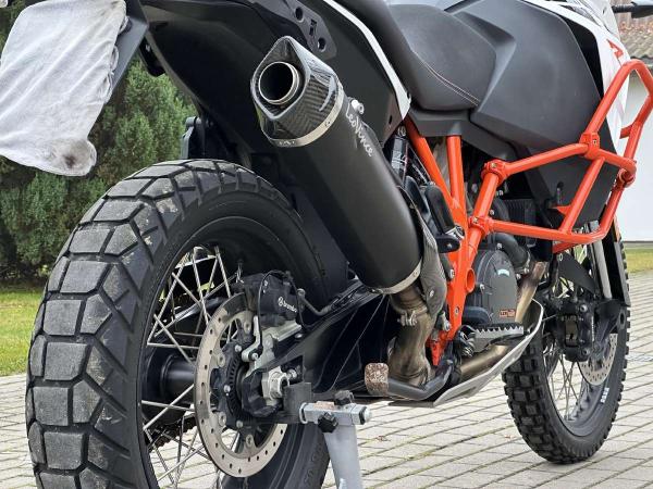 White KTM Adventure 2017 in Panevezys, with an engine capacity of 1.05 L and mileage of 56 thousand km for 8471 €, photo 11 on AUTOMOTO.COM.LV