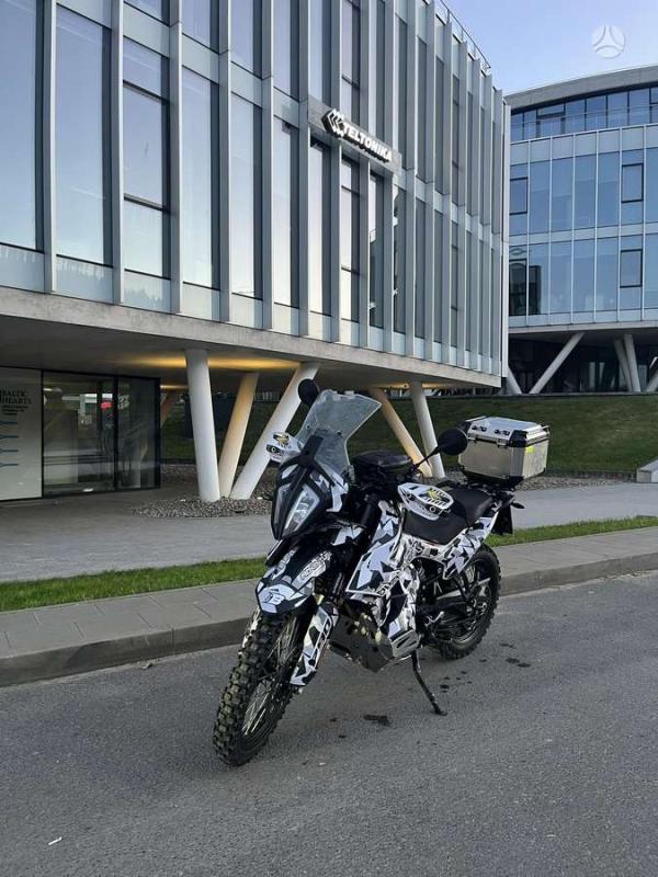 Balts KTM Adventure 2020 Viļņa, ar dzinēja tilpumu 0.79 L un nobraukumu 38 tūkst. km par 6000 €, foto 3 vietnē AUTOMOTO.COM.LV