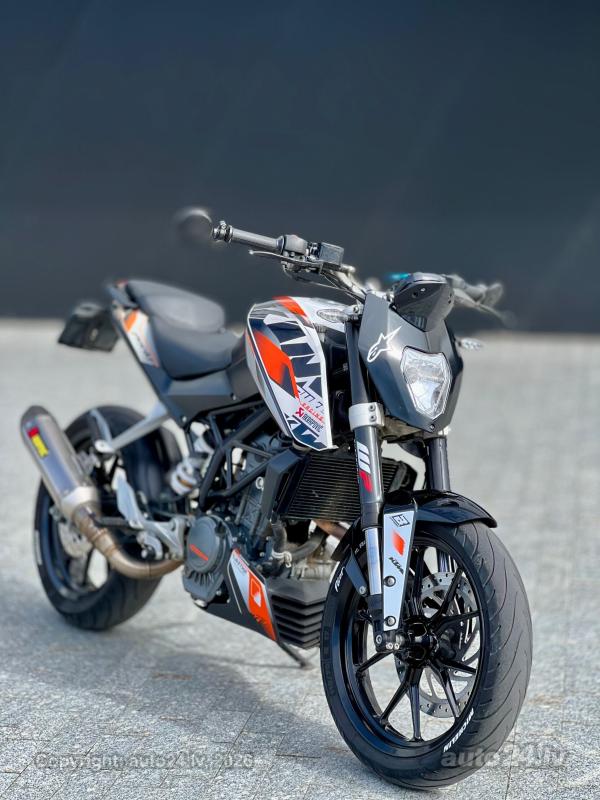 Black KTM Duke 125 2013 in Tallinn, with an engine capacity of 0.13 L and mileage of 39 thousand km for 1750 €, photo 1 on AUTOMOTO.COM.LV