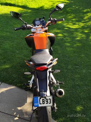 Black KTM Duke 125 2013 in Tallinn, with an engine capacity of 0.13 L and mileage of 36 thousand km for 1700 €, photo 14 on AUTOMOTO.COM.LV