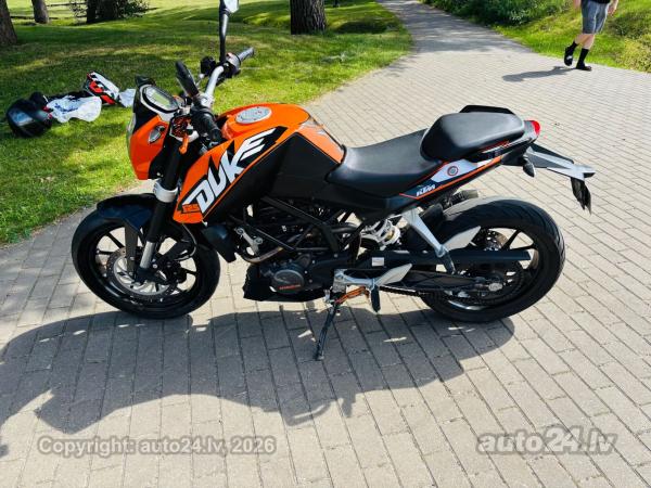 КТМ Duke 125 2011 в Таллин, объемом двигателя 0.13 л и пробегом 17 тыс. км за 1800 €, фото 2 на AUTOMOTO.COM.LV