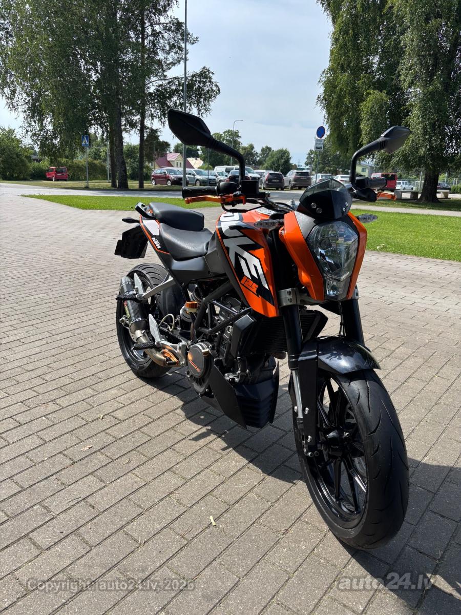 КТМ Duke 125 2011 в Таллин, объемом двигателя 0.13 л и пробегом 17 тыс. км за 1800 €, фото 4 на AUTOMOTO.COM.LV