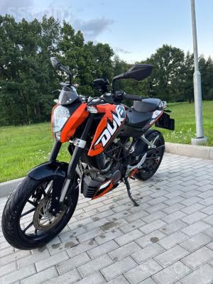 KTM Duke 125 2011 Jelgava, ar dzinēja tilpumu 0.13 L un nobraukumu 0 tūkst. km par 1790 €, foto  vietnē AUTOMOTO.COM.LV