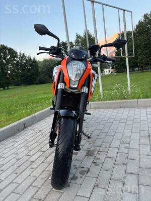 KTM Duke 125 2011 Jelgava, ar dzinēja tilpumu 0.13 L un nobraukumu 0 tūkst. km par 1790 €, foto 3 vietnē AUTOMOTO.COM.LV