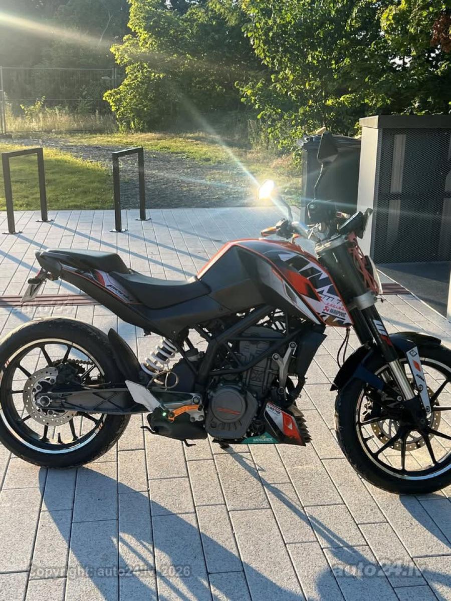 КТМ Duke 125 2011 в Таллин, объемом двигателя 0.13 л и пробегом 56 тыс. км за 1750 €, фото 1 на AUTOMOTO.COM.LV