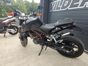 KTM Duke 125 2011 Cēsis, ar dzinēja tilpumu 0.13 L un nobraukumu 0 tūkst. km par 1900 €, foto 6 vietnē AUTOMOTO.COM.LV