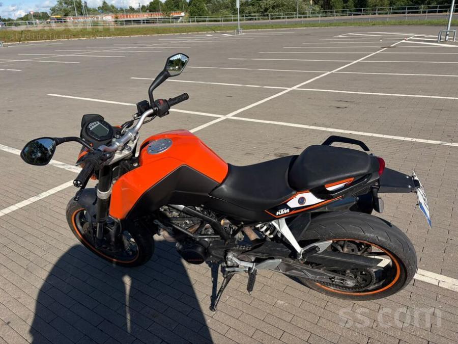 KTM Duke 125 2012 in Rezekne, with an engine capacity of 0.13 L and mileage of 0 thousand km for 2200 €, photo 3 on AUTOMOTO.COM.LV