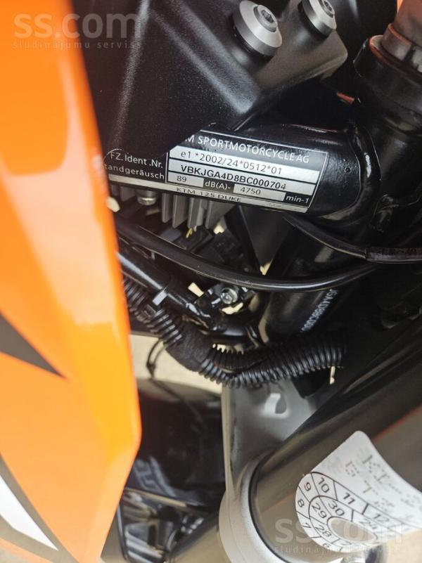 KTM Duke 125 2012 Cēsis, ar dzinēja tilpumu 0.13 L un nobraukumu 0 tūkst. km par 2200 €, foto 7 vietnē AUTOMOTO.COM.LV