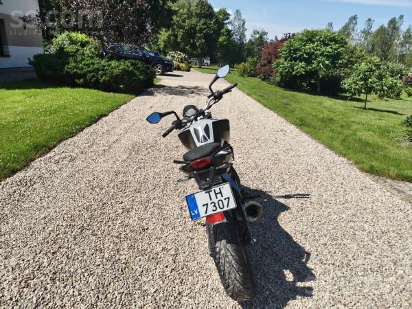 KTM Duke 125 2012 Ventspils, ar dzinēja tilpumu 0.13 L un nobraukumu 0 tūkst. km par 1400 €, foto 3 vietnē AUTOMOTO.COM.LV