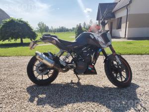 KTM Duke 125 2012 Ventspils, ar dzinēja tilpumu 0.13 L un nobraukumu 0 tūkst. km par 1400 €, foto 5 vietnē AUTOMOTO.COM.LV