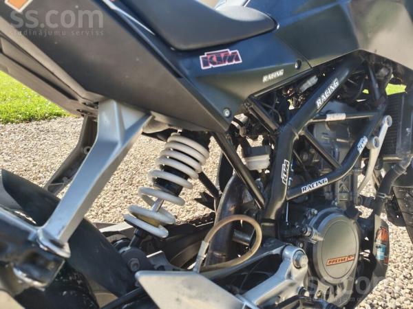 KTM Duke 125 2012 Ventspils, ar dzinēja tilpumu 0.13 L un nobraukumu 0 tūkst. km par 1400 €, foto 8 vietnē AUTOMOTO.COM.LV