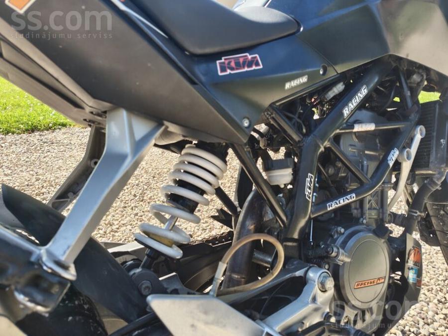 KTM Duke 125 2012 Ventspils, ar dzinēja tilpumu 0.13 L un nobraukumu 0 tūkst. km par 1400 €, foto 9 vietnē AUTOMOTO.COM.LV