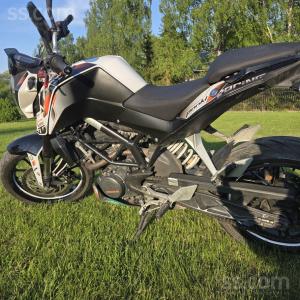 КТМ Duke 125 2013 в Екабпилс, объемом двигателя 0.13 л и пробегом 0 тыс. км за 1900 €, фото 5 на AUTOMOTO.COM.LV