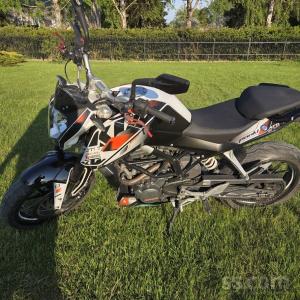 КТМ Duke 125 2013 в Екабпилс, объемом двигателя 0.13 л и пробегом 0 тыс. км за 1900 €, фото  на AUTOMOTO.COM.LV