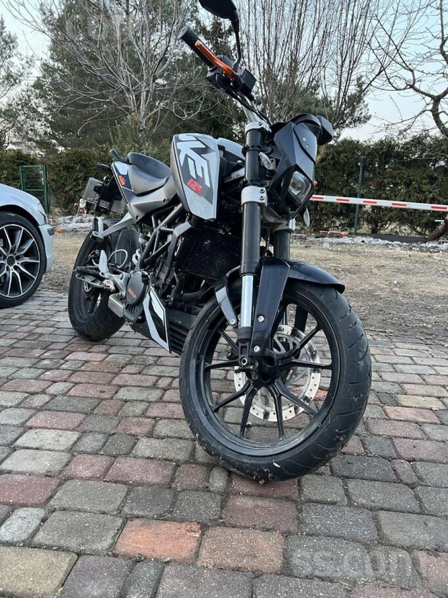KTM Duke 125 2014 Rīga, ar dzinēja tilpumu 0.13 L un nobraukumu 0 tūkst. km par 1240 €, foto 1 vietnē AUTOMOTO.COM.LV