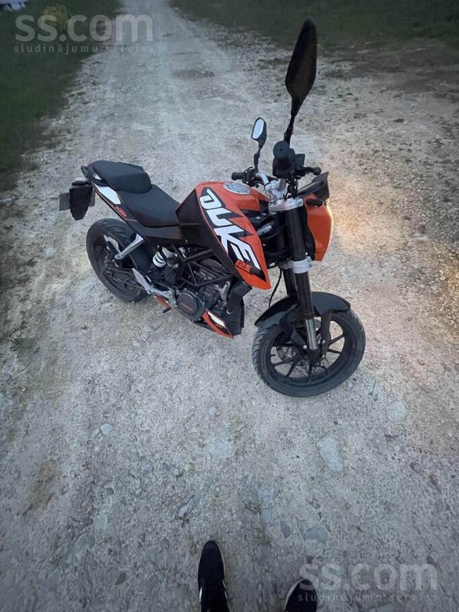 KTM Duke 125 2014 in Riga, with an engine capacity of 0.13 L and mileage of 0 thousand km for 2200 €, photo 5 on AUTOMOTO.COM.LV