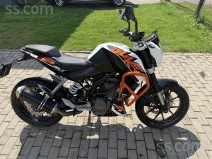 KTM Duke 125 2015 Rīga, ar dzinēja tilpumu 0.13 L un nobraukumu 0 tūkst. km par 2450 €, foto 3 vietnē AUTOMOTO.COM.LV