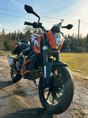 KTM Duke 125 2016 in Tallinn, with an engine capacity of 0.13 L and mileage of 29 thousand km for 2400 €, photo 5 on AUTOMOTO.COM.LV