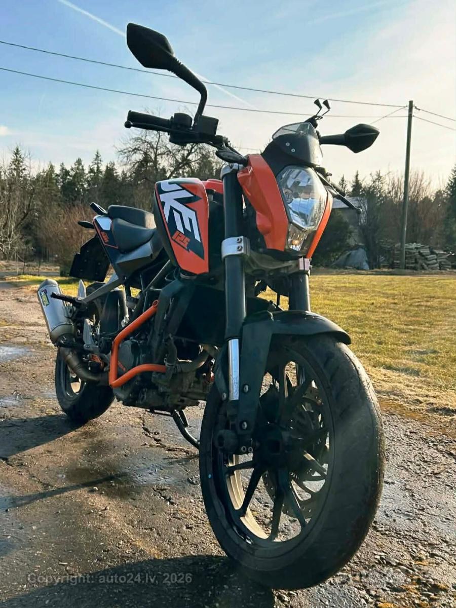 KTM Duke 125 2016 in Tallinn, with an engine capacity of 0.13 L and mileage of 29 thousand km for 2400 €, photo 5 on AUTOMOTO.COM.LV
