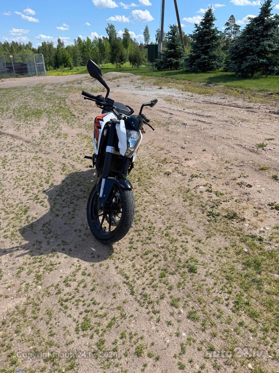 КТМ Duke 125 2016 в Вильянди, объемом двигателя 0.13 л и пробегом 0 тыс. км за 1600 €, фото 3 на AUTOMOTO.COM.LV