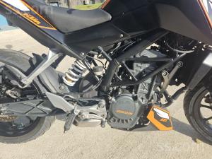 KTM Duke 125 2016 Cēsis, ar dzinēja tilpumu 0.13 L un nobraukumu 0 tūkst. km par 2500 €, foto 4 vietnē AUTOMOTO.COM.LV