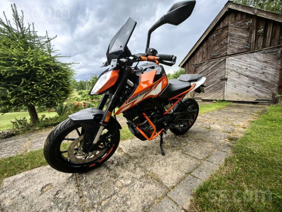 KTM Duke 125 2017 Cēsis, ar dzinēja tilpumu 0.13 L un nobraukumu 0 tūkst. km par 3450 €, foto 7 vietnē AUTOMOTO.COM.LV