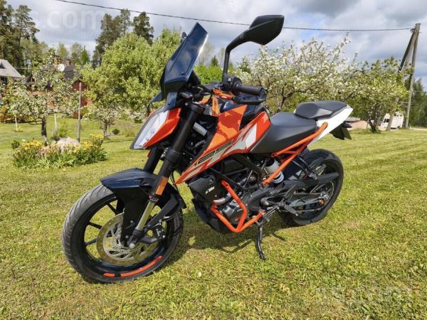KTM Duke 125 2017 in Cesis, with an engine capacity of 0.13 L and mileage of 0 thousand km for 2800 €, photo 2 on AUTOMOTO.COM.LV