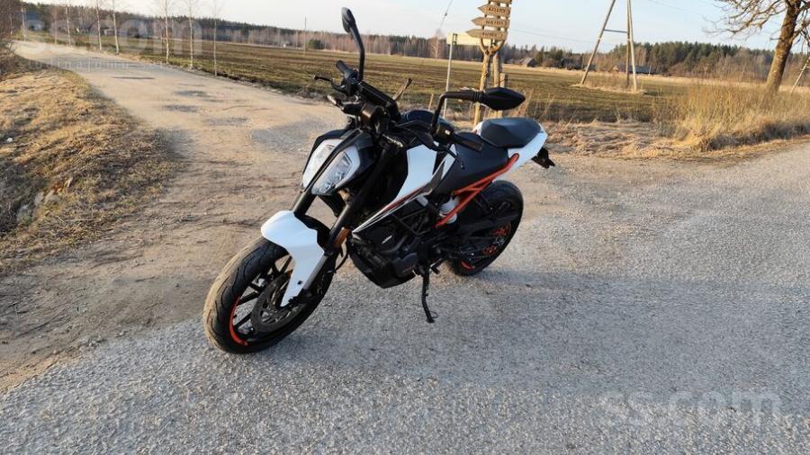 КТМ Duke 125 2017 в Мадона, объемом двигателя 0.13 л и пробегом 0 тыс. км за 2700 €, фото 5 на AUTOMOTO.COM.LV