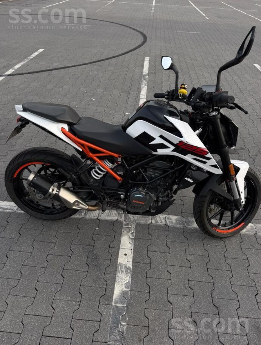 KTM Duke 125 2017 Rīga, ar dzinēja tilpumu 0.13 L un nobraukumu 0 tūkst. km par 3300 €, foto 1 vietnē AUTOMOTO.COM.LV