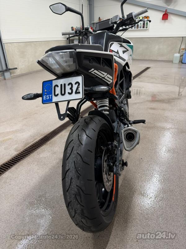 KTM Duke 125 2019 Rakvere, ar dzinēja tilpumu 0.13 L un nobraukumu 25 tūkst. km par 2600 €, foto 9 vietnē AUTOMOTO.COM.LV