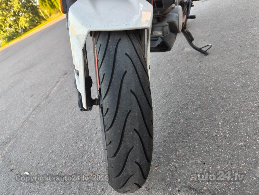KTM Duke 125 2019 in Tallinn, with an engine capacity of 0.13 L and mileage of 38 thousand km for 2600 €, photo 14 on AUTOMOTO.COM.LV
