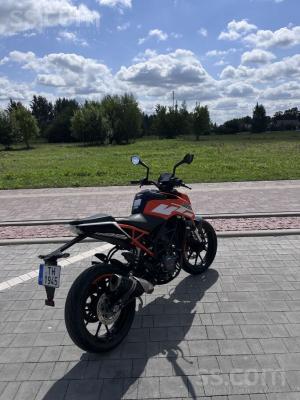 KTM Duke 125 2019 Jelgava, ar dzinēja tilpumu 0.13 L un nobraukumu 0 tūkst. km par 3300 €, foto 3 vietnē AUTOMOTO.COM.LV