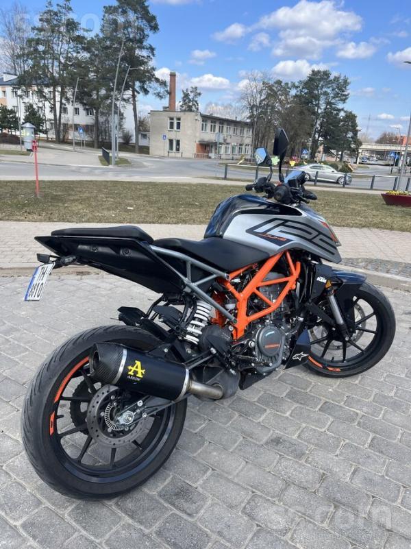 KTM Duke 125 2021 in Ogre, with an engine capacity of 0.13 L and mileage of 0 thousand km for 2700 €, photo 3 on AUTOMOTO.COM.LV