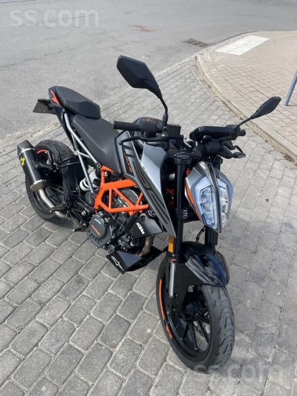 KTM Duke 125 2021 in Ogre, with an engine capacity of 0.13 L and mileage of 0 thousand km for 2700 €, photo 4 on AUTOMOTO.COM.LV