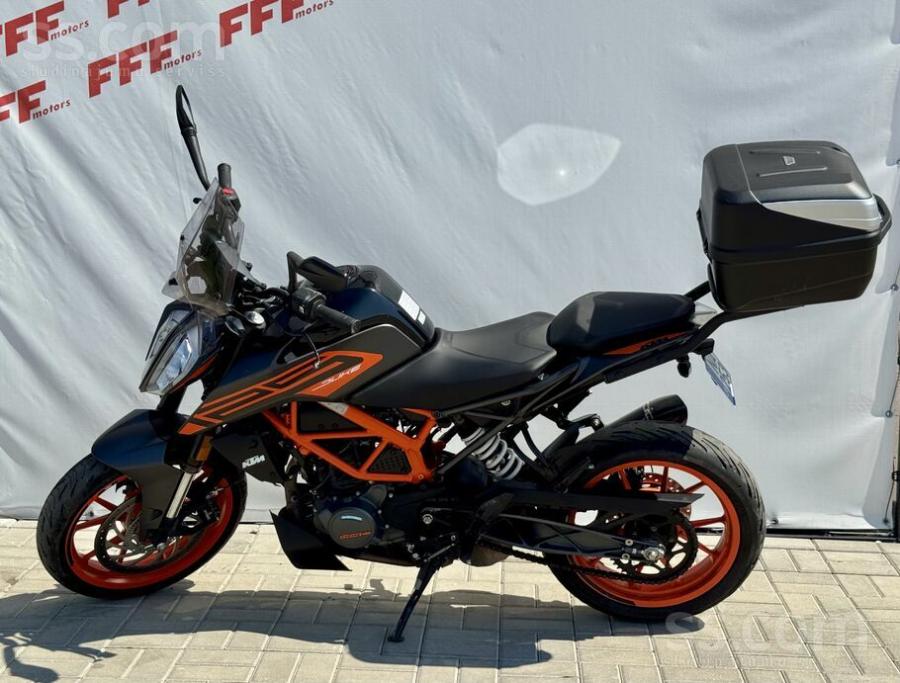 KTM Duke 125 2022 Liepāja, ar dzinēja tilpumu 0.13 L un nobraukumu 0 tūkst. km par 3750 €, foto 3 vietnē AUTOMOTO.COM.LV