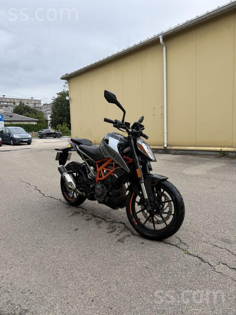 KTM Duke 125 2022 in Riga, with an engine capacity of 0.13 L and mileage of 0 thousand km for 3500 €, photo 3 on AUTOMOTO.COM.LV