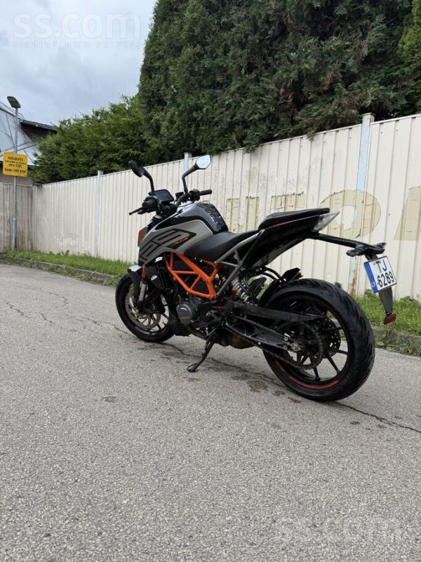 KTM Duke 125 2022 Rīga, ar dzinēja tilpumu 0.13 L un nobraukumu 0 tūkst. km par 3500 €, foto 3 vietnē AUTOMOTO.COM.LV