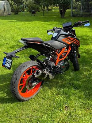KTM Duke 125 2022 in Tallinn, with an engine capacity of 0.00 L and mileage of 5 thousand km for 3200 €, photo 3 on AUTOMOTO.COM.LV