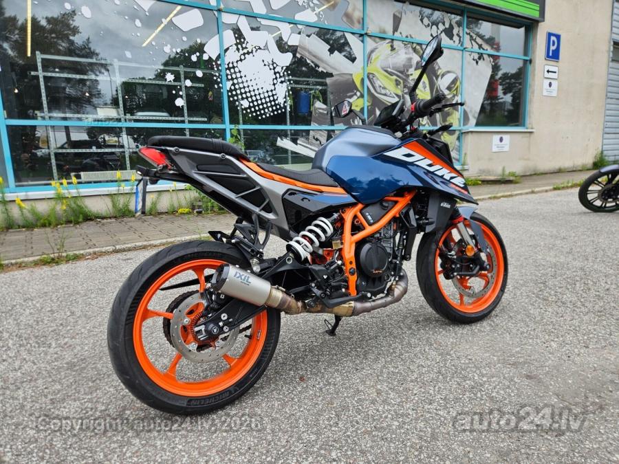 Blue KTM Duke 390 2025 in Tallinn, with an engine capacity of 0.40 L and mileage of 496 thousand km for 4900 €, photo 4 on AUTOMOTO.COM.LV
