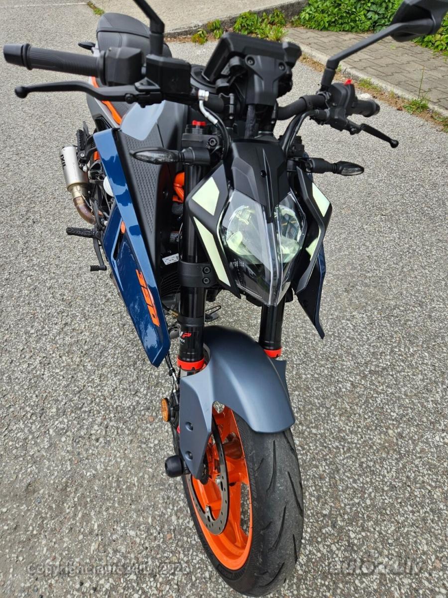 Blue KTM Duke 390 2025 in Tallinn, with an engine capacity of 0.40 L and mileage of 496 thousand km for 4900 €, photo 8 on AUTOMOTO.COM.LV