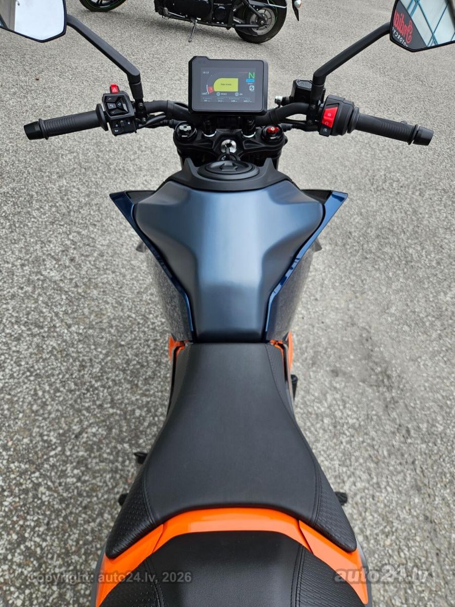 Blue KTM Duke 390 2025 in Tallinn, with an engine capacity of 0.40 L and mileage of 496 thousand km for 4900 €, photo 12 on AUTOMOTO.COM.LV