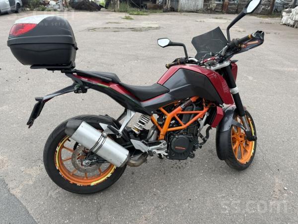 KTM Duke 390 2014 in Riga, with an engine capacity of 0.39 L and mileage of 0 thousand km for 1950 €, photo 1 on AUTOMOTO.COM.LV